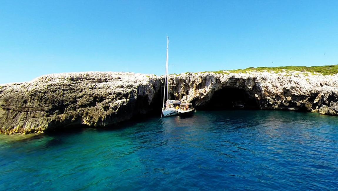 Blue Cave & Hvar Tour Split / Only 110€ / Guaranteed Departures